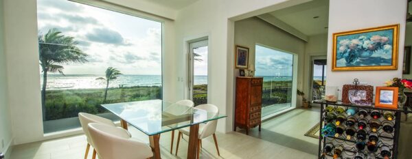 Why Architects Choose Solarban 70 Glass for Projects - Aldora