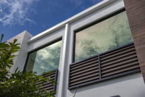 Why Architects Choose Solarban 70 Glass for Projects - Aldora